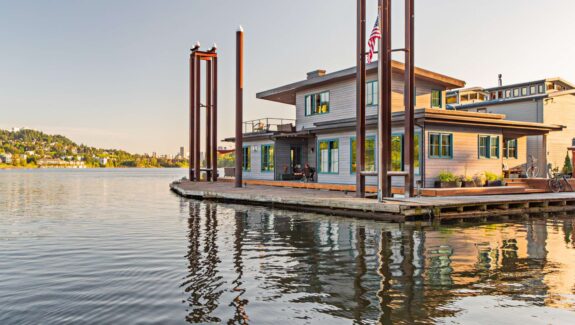 Float House VII - Integrate ArchitectureIntegrate Architecture